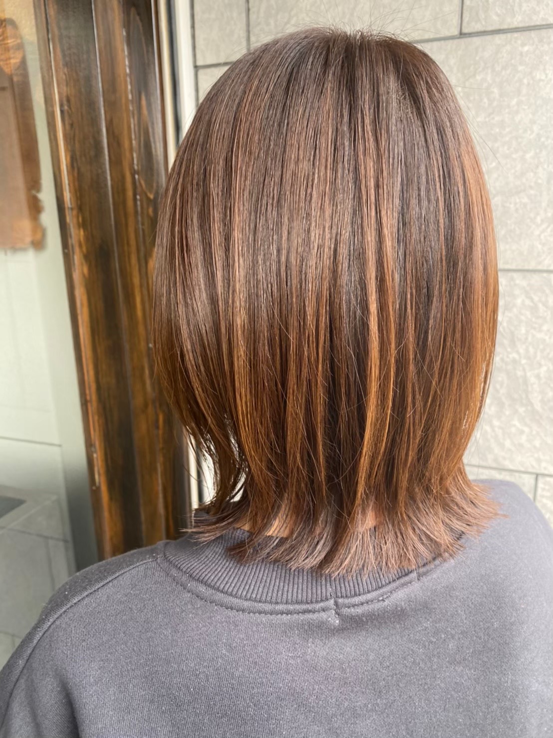 いつものスタイルに飽きた方はウルフカットがおすすめ！ - 池田市石橋の美容室ならヘアサロンSolana（ソラーナ）